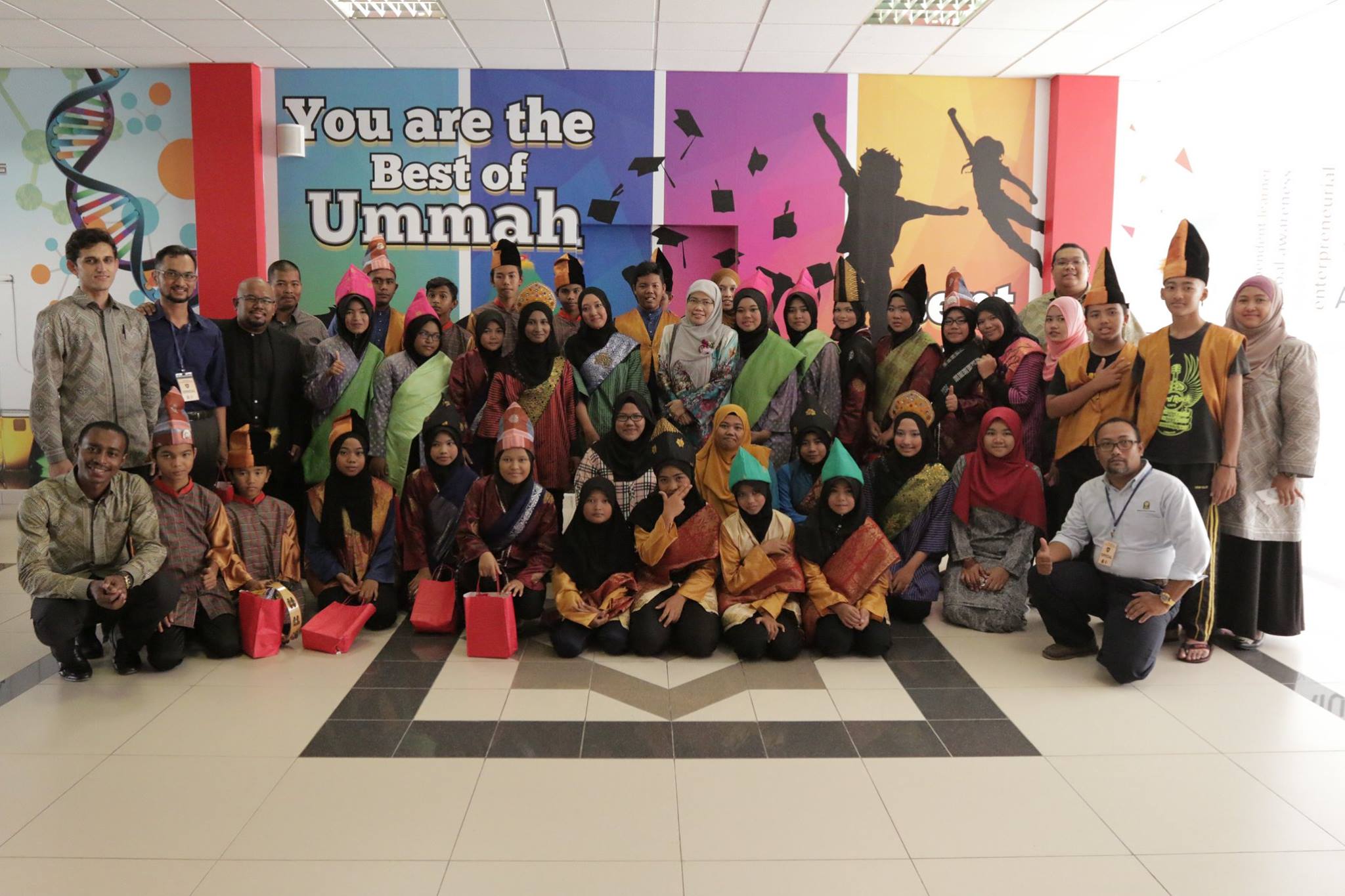 Xpired – About our School – Welcome to Brightway International